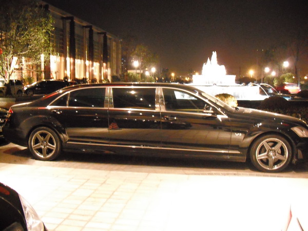 Spotted: Mercedes Benz S65 AMG Limosine