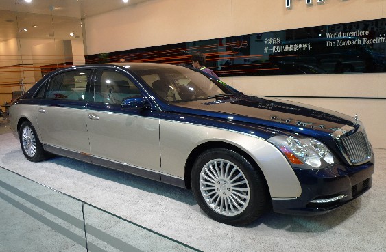 Beijing Auto Show Live: Maybach 62 facelift