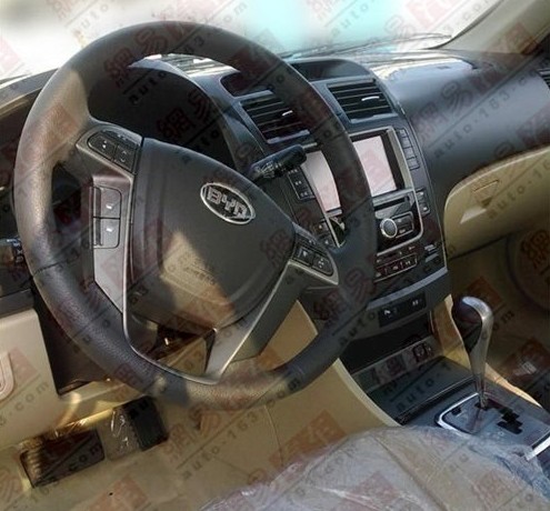 More Spy Shots: BYD G6