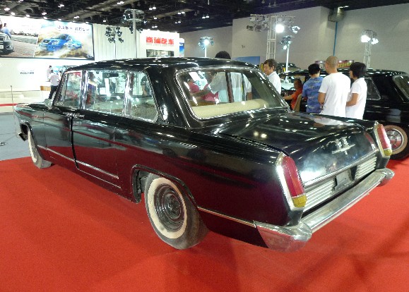 Spotted in China: Hongqi CA773