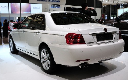 Shanghai Auto Show: Roewe 750 facelifted