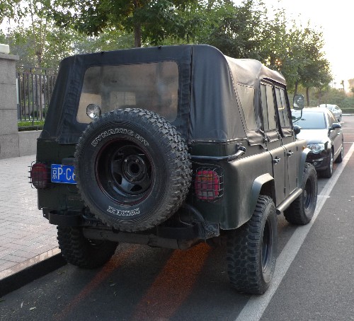 Spotted in China: Beijing Automobile Works 212