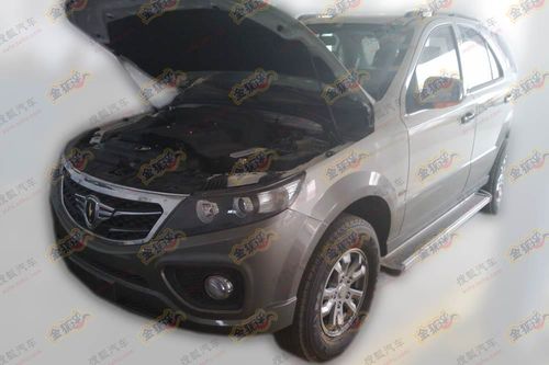 Spy Shots: Brilliance-Jinbei SUV testing in China