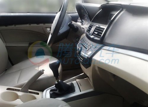 Spy Shots: Lifan 720 seen testing in China