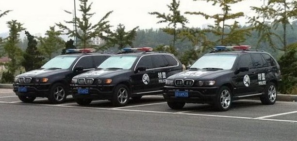 Black Beijing Auto 2022 from China SWAT