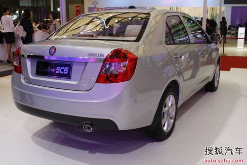 Spy Shots: Geely Englon SC6 testing in China