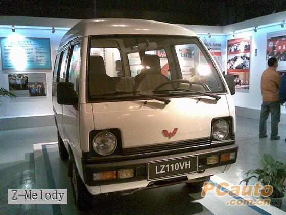 History: the first Wuling minivan from China
