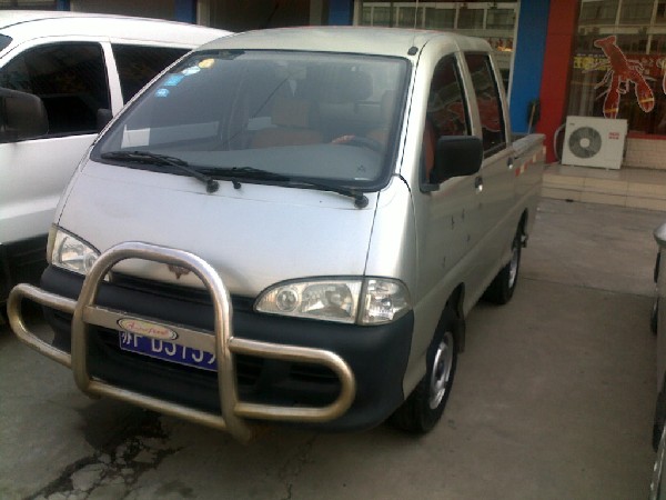 History: the Wuling LZW6370A minivan from China