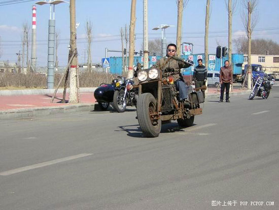 Man from China makes 'Terminator' motorbike