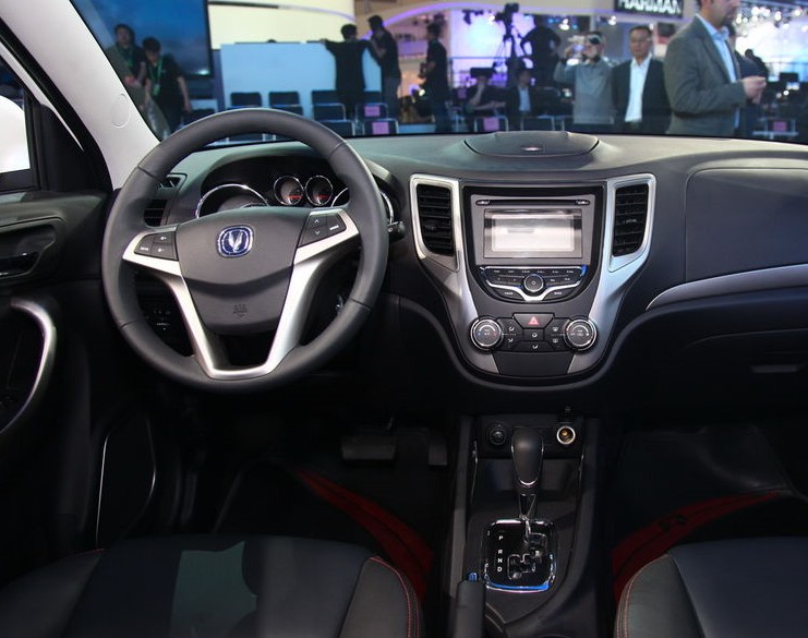 Chang'an CS35 SUV debuts at the Beijing Auto Show
