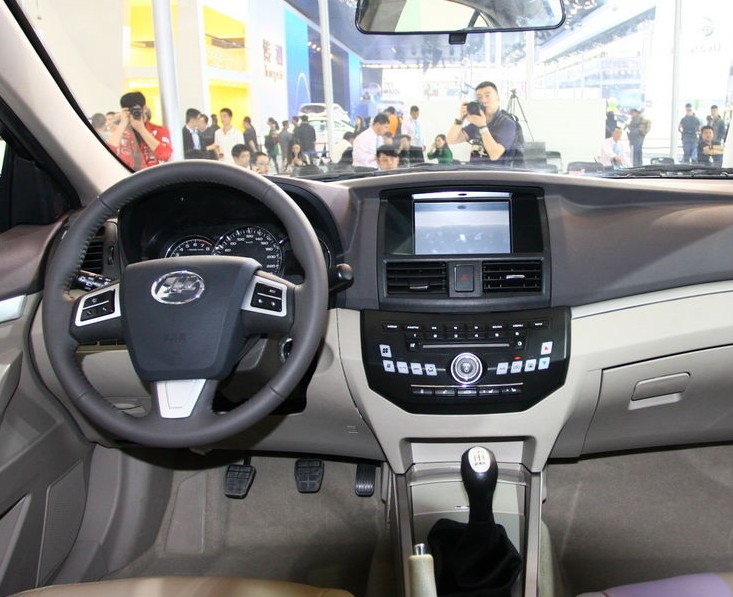 New Lifan 720 debuts at the Beijing Auto Show