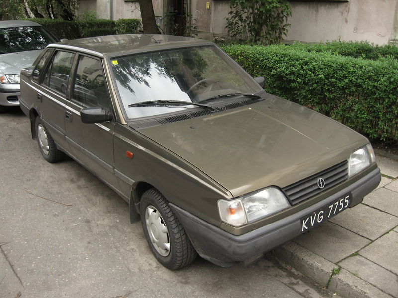 History Updated: were the Dongfanghong Yituo cars copies of the FSO ...