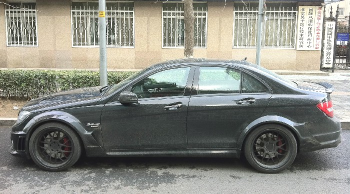 Spotted in China: Mercedes-Benz Renntech C74