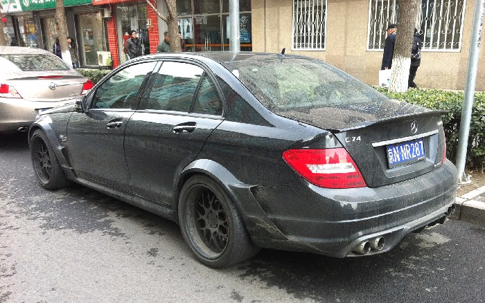 Spotted in China: Mercedes-Benz Renntech C74