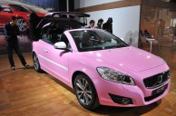 Volvo C70 is Pink in China