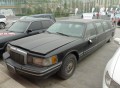 Spotted in China: Lincoln Town Car stretched limousine