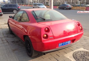 Spotted in China: Fiat Coupe in Red