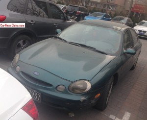Spotted in China: third generation Ford Taurus in Green