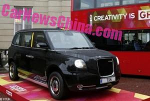 Geely TX5 taxi debuts in England