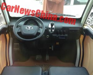 The Rayttle E28 in pink and other LSEV's from China