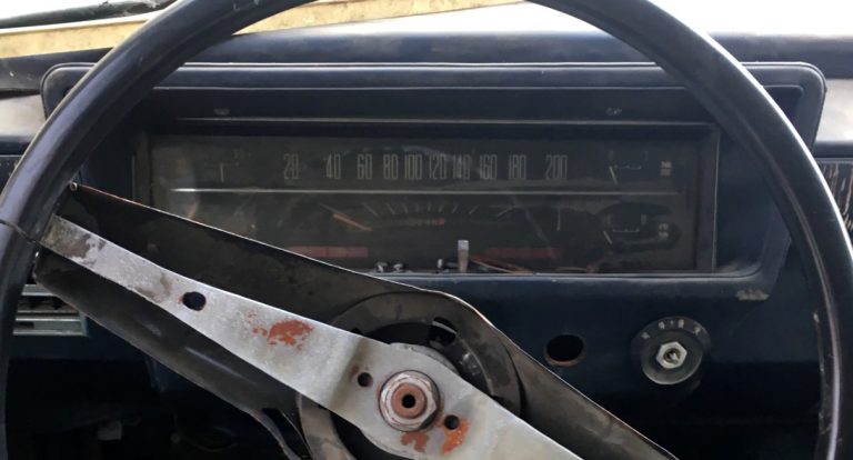 China Car History: The Fourth Prototype Of The Hongqi CA774