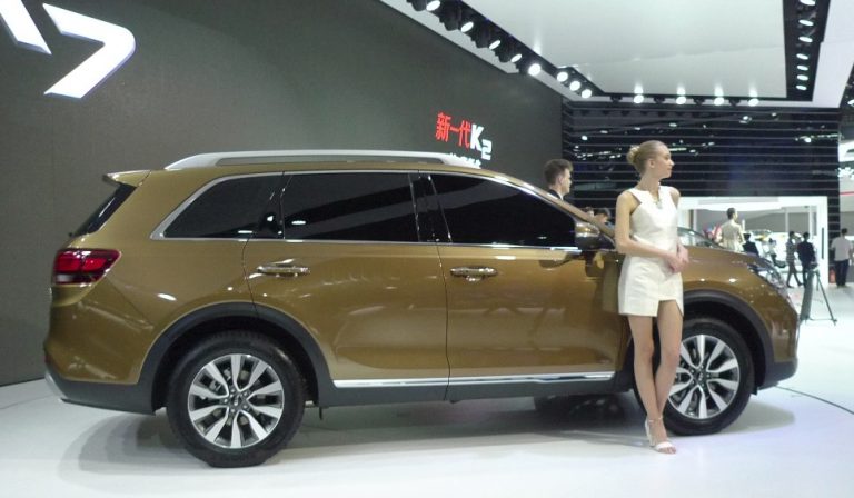 Kia KX7 SUV Debuts On The Guangzhou Auto Show In China
