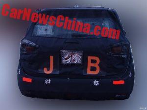 Spy Shots: Buick GL6 MPV Testing In China