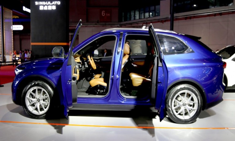 The Singulato iS6 From China Is Aimed At The Tesla Model 3