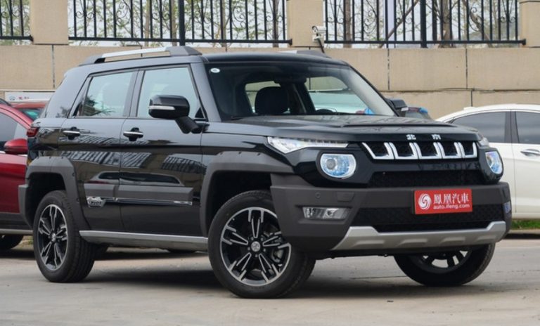 The New Changhe Q7 SUV Will Get A Giant Touch Screen