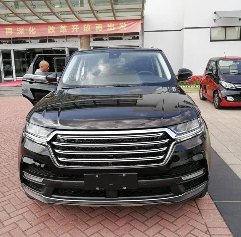China Copies The Range Rover Sport