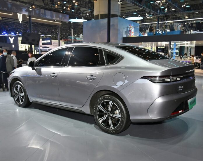 BYD Destroyer 05 Unveiled On The Guangzhou Auto Show In China
