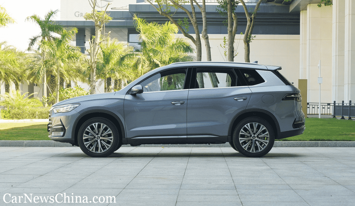 BYD Song Pro comes as a DM-i hybrid with a 1090km range