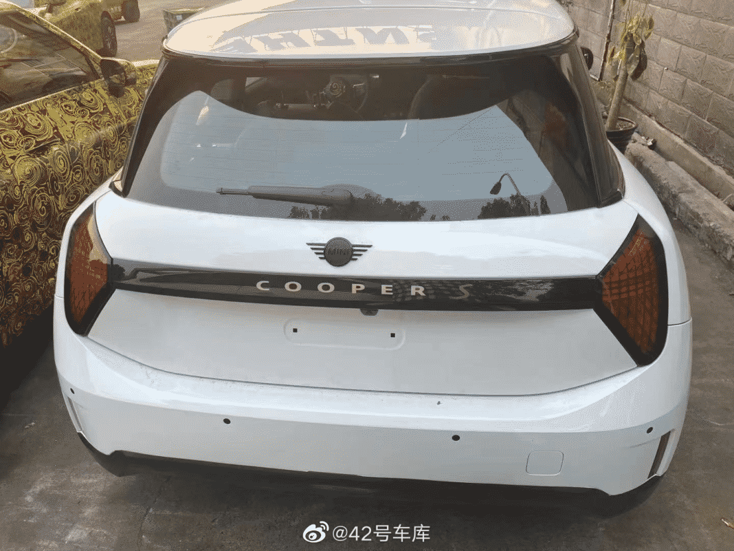 GWM - BMW electric Mini Cooper S spy shots leak in China. Car to be ...