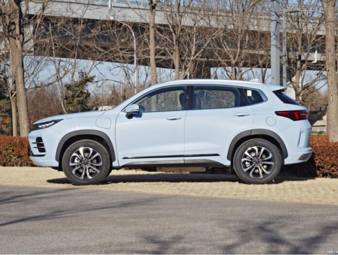 Chery Exeed LX ET-i Hybrid Pre-sale Starts at $23,600 and Coming to Europe