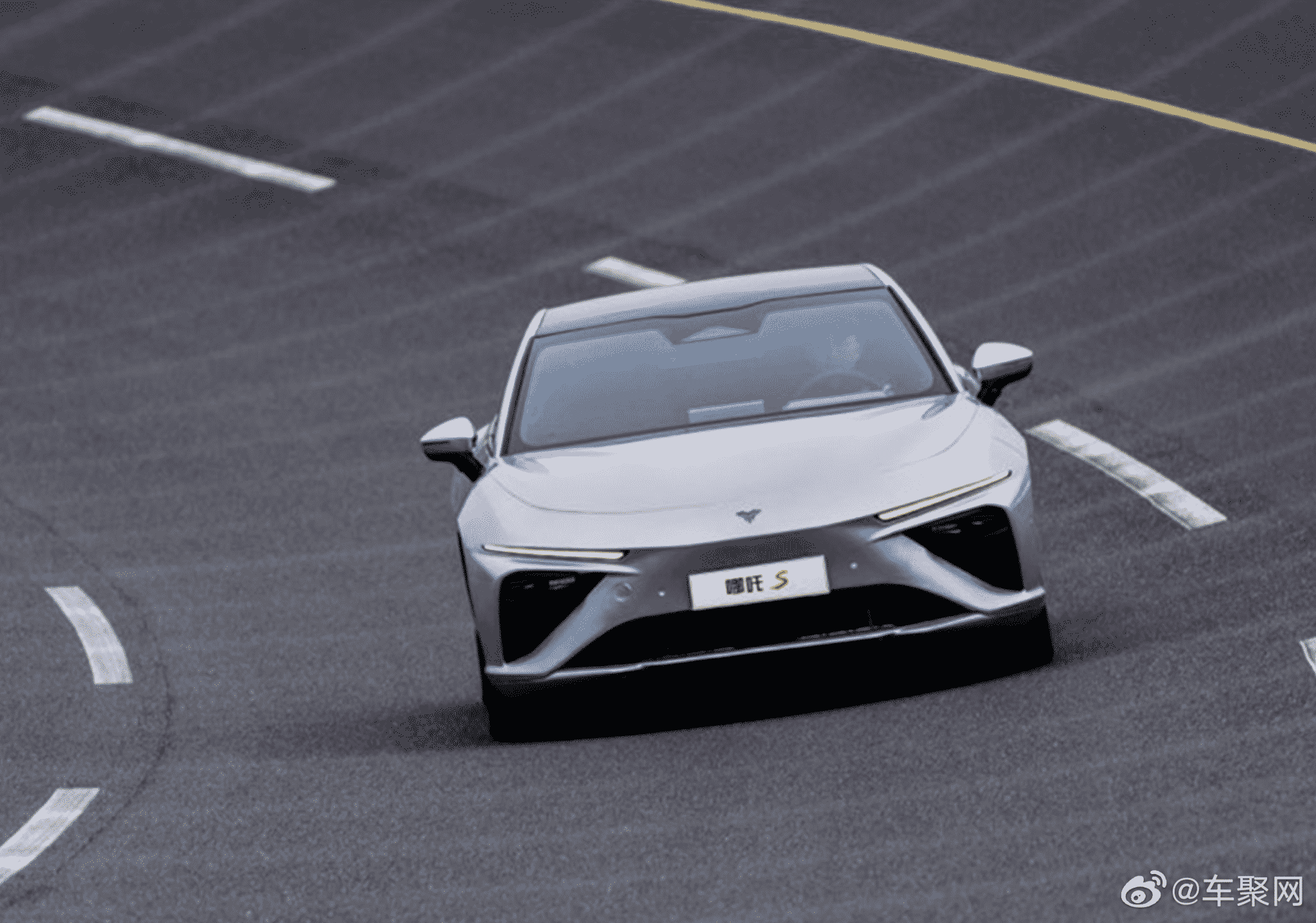 1100 km Range EV Neta S Production Version & Interior Spied While Testing