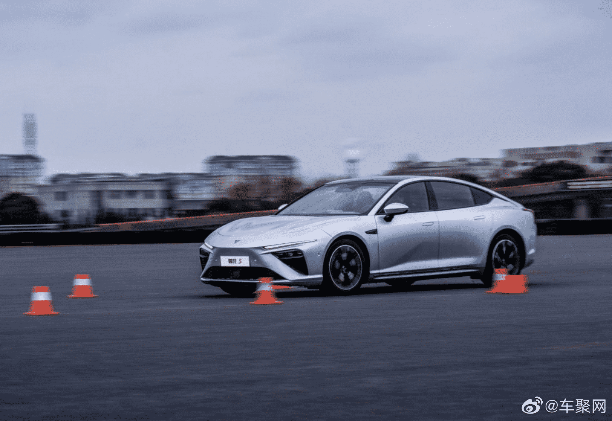 1100 km Range EV Neta S Production Version & Interior Spied While Testing