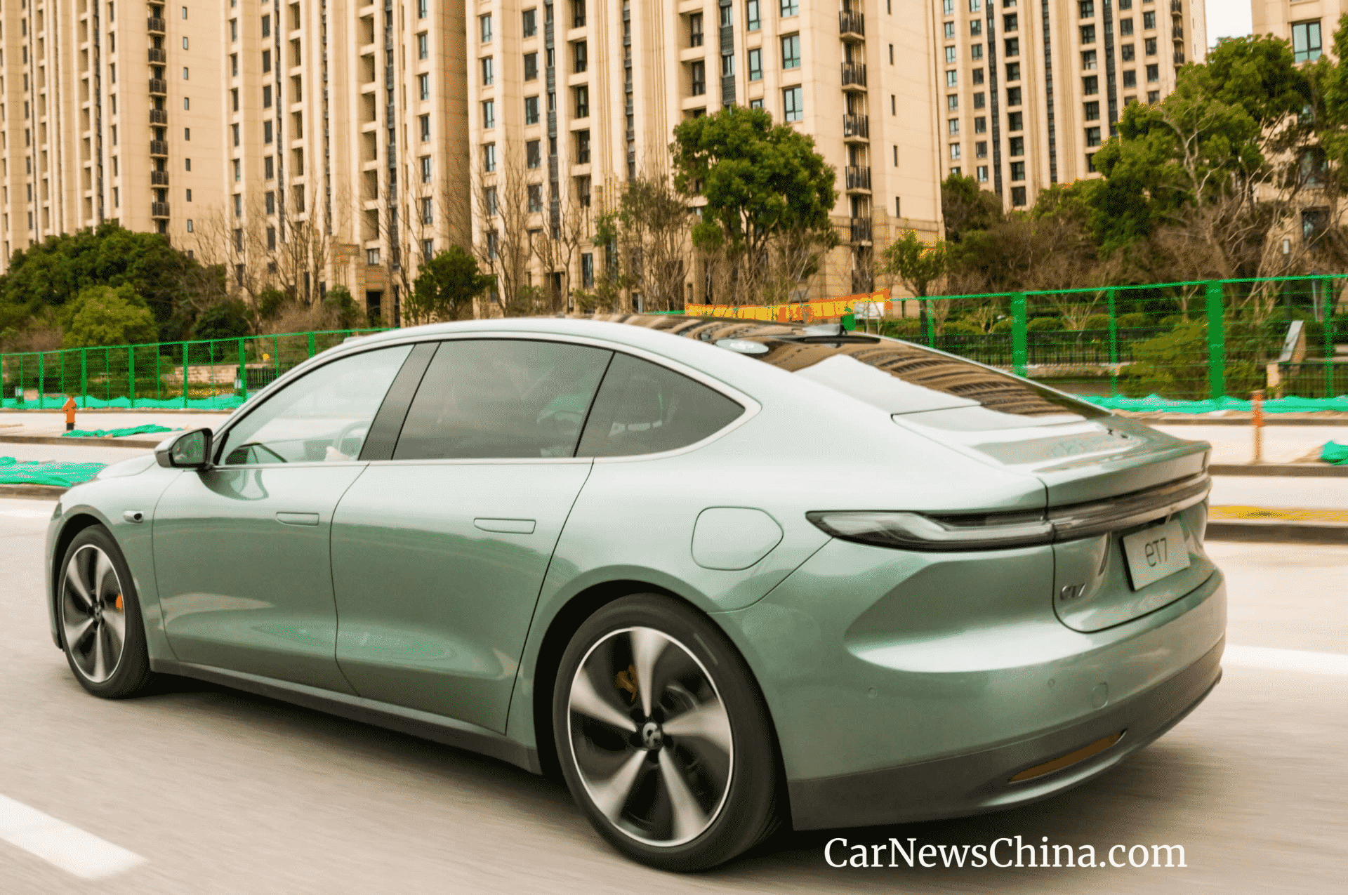 Nio ET7 flagship first review & test drive. Best EV up to date?