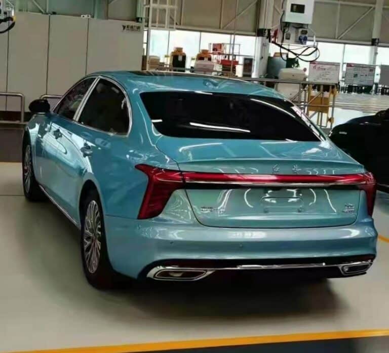 New Hongqi H5 Sedan Is Official In China