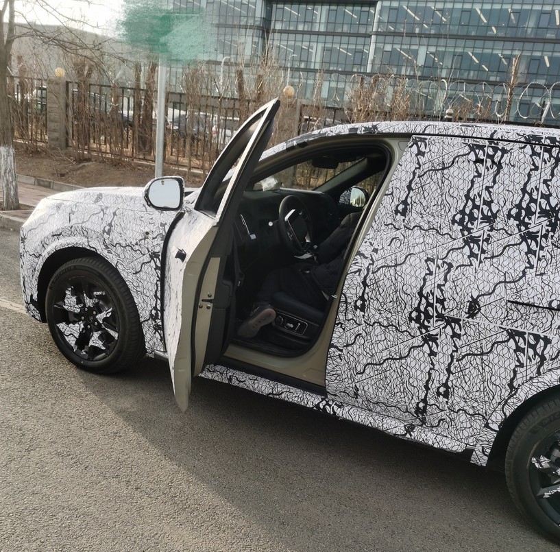 Spy Shots: Li Auto L9 Is A New Chinese Range-extender SUV