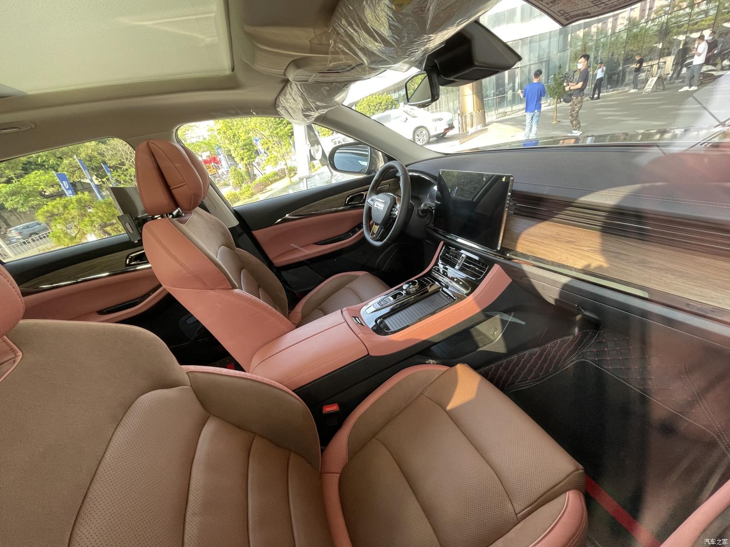 Skyworth HT-i PHEV with BYD DM-i system, New Skyworth EV6, And More