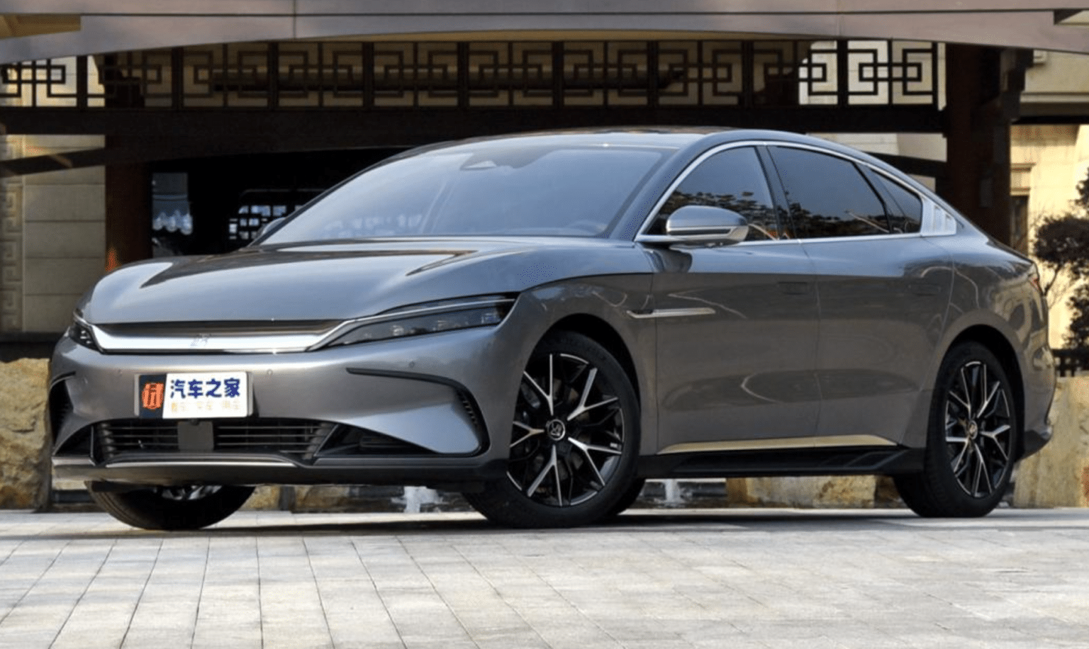 BYD Han Updated In China - Price Starts At 31,400 USD, Top Trim Comes ...