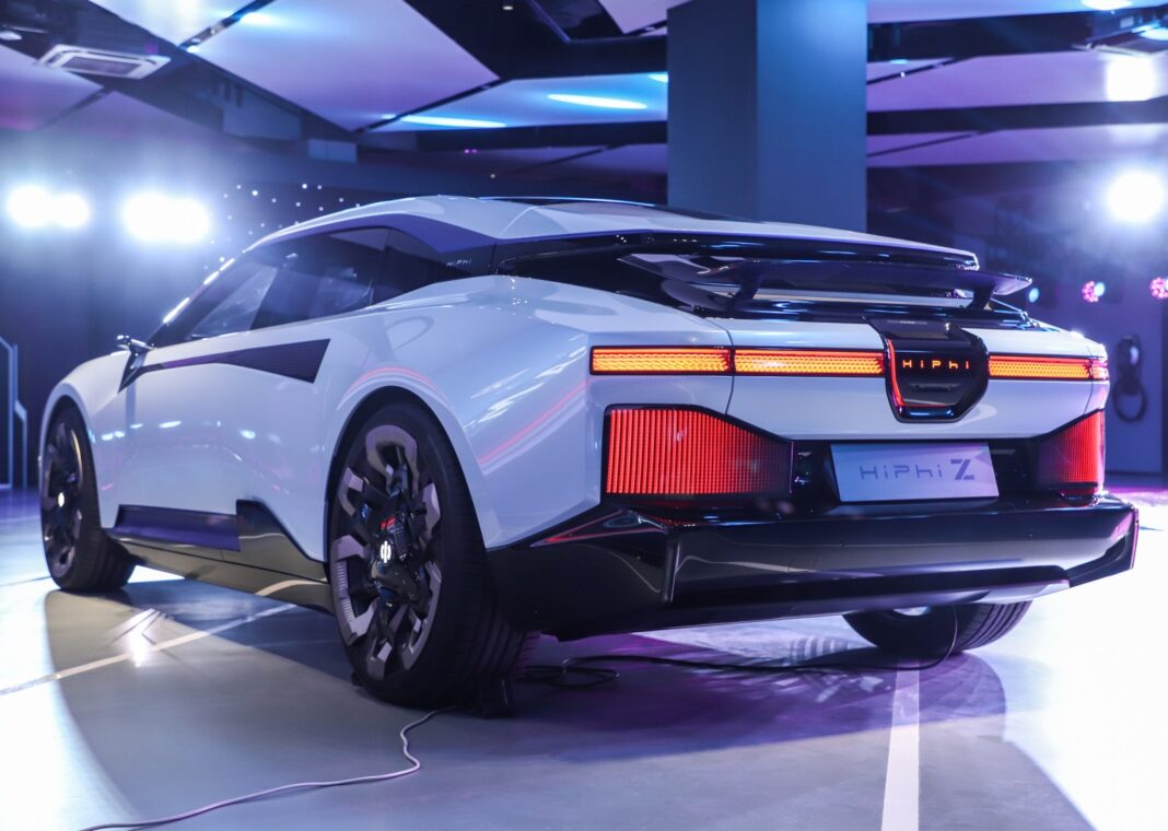 Is It A Space Ship? Yes. And It Is The Upcoming HiPhi Z Electric Sedan ...