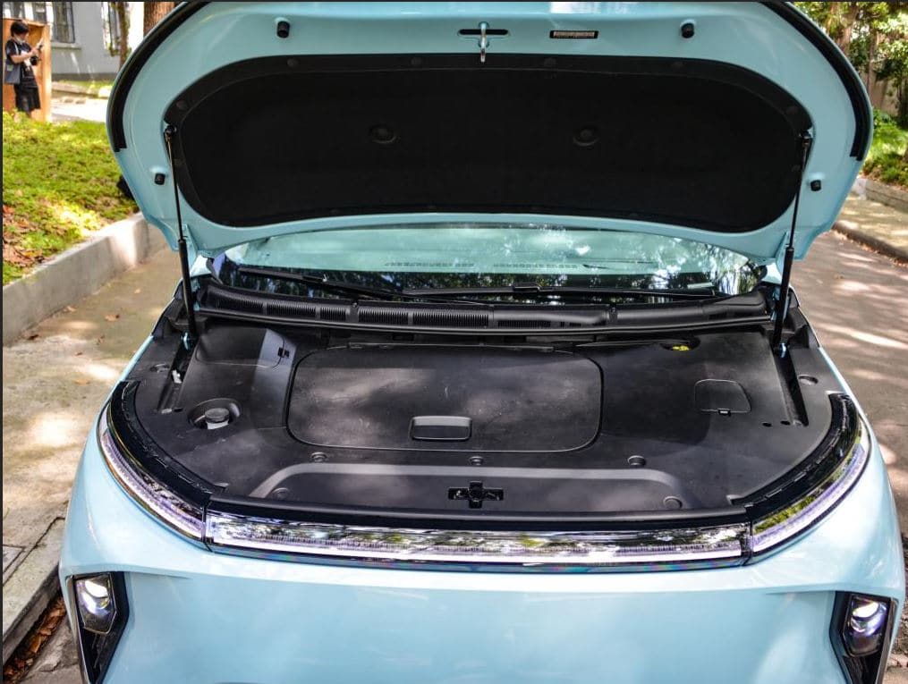 SAIC Maxus MIFA 9 Price Starts At 40,200 USD