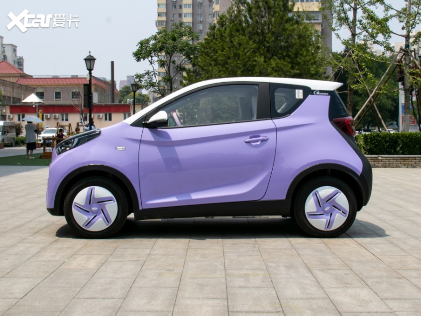 Chery officially lists two Small Ant Charme mini EVs for ladies