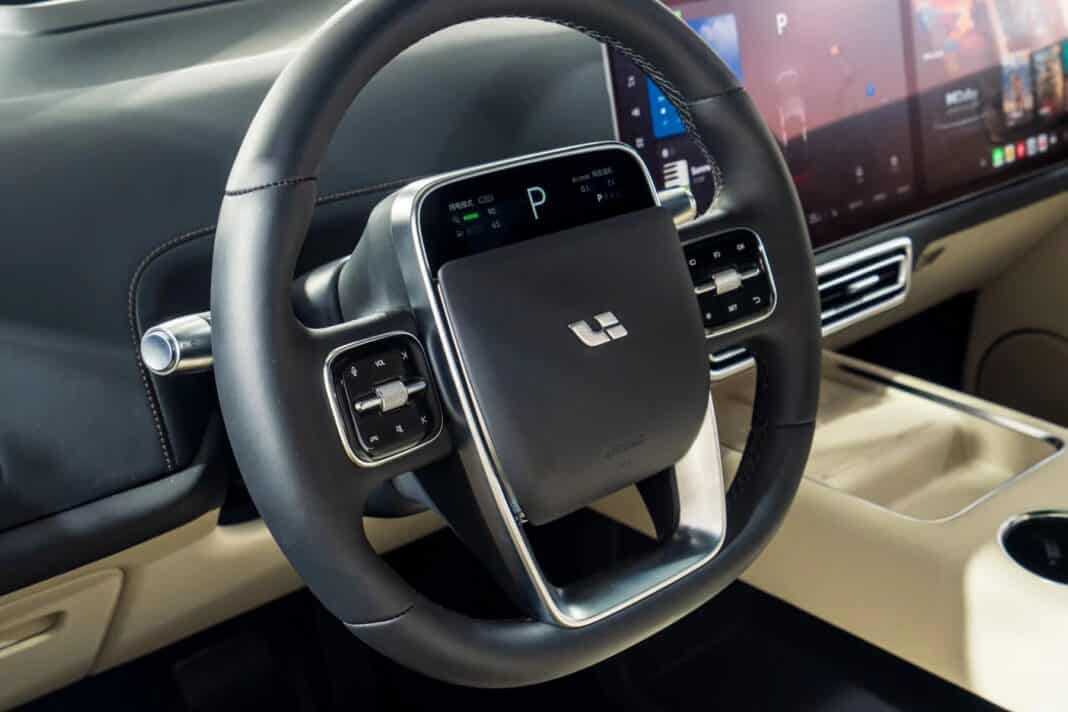 Li Auto L9 Preview - Best Premium Family Car?