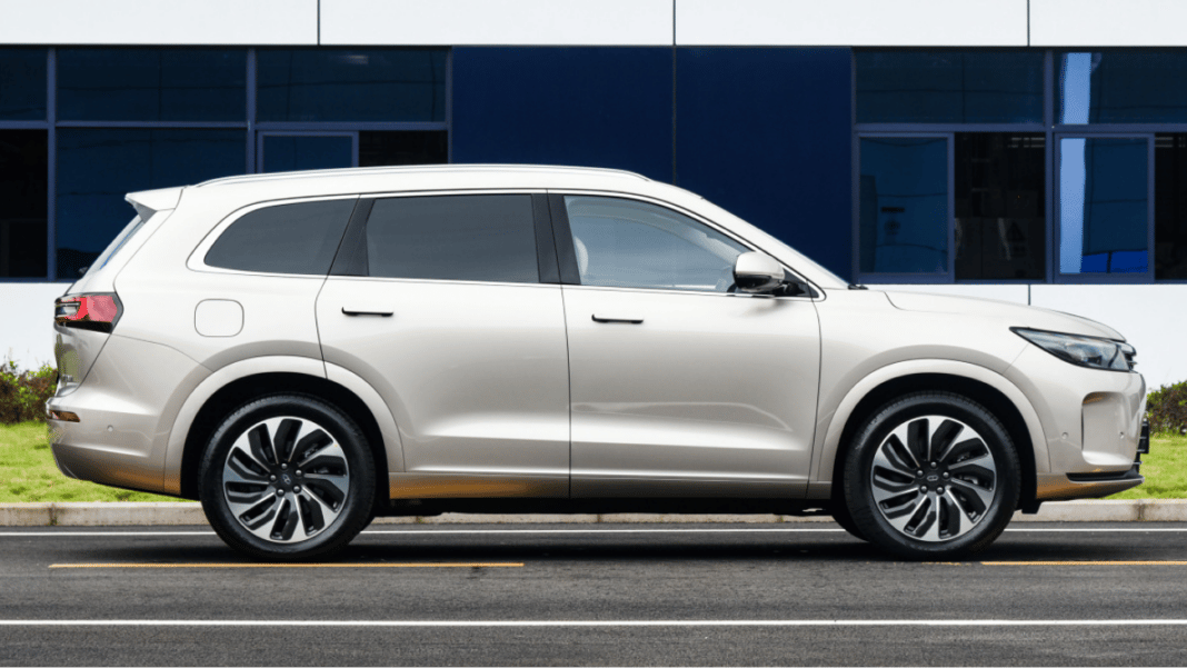 AITO M7 Launched In China With 449 hp And Starting Price Of 47,780 USD