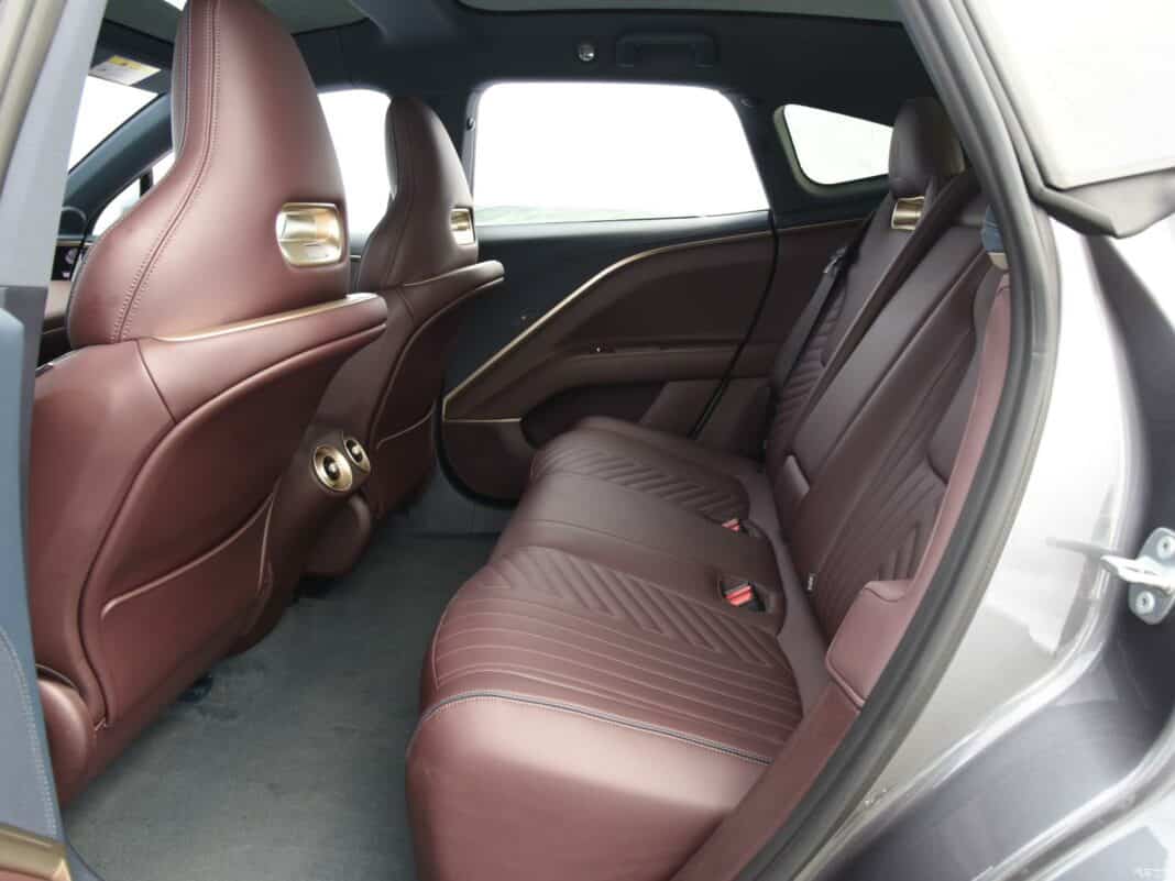 Avatr 11 Electric SUV Launched In China With 578 HP And Starting Price ...