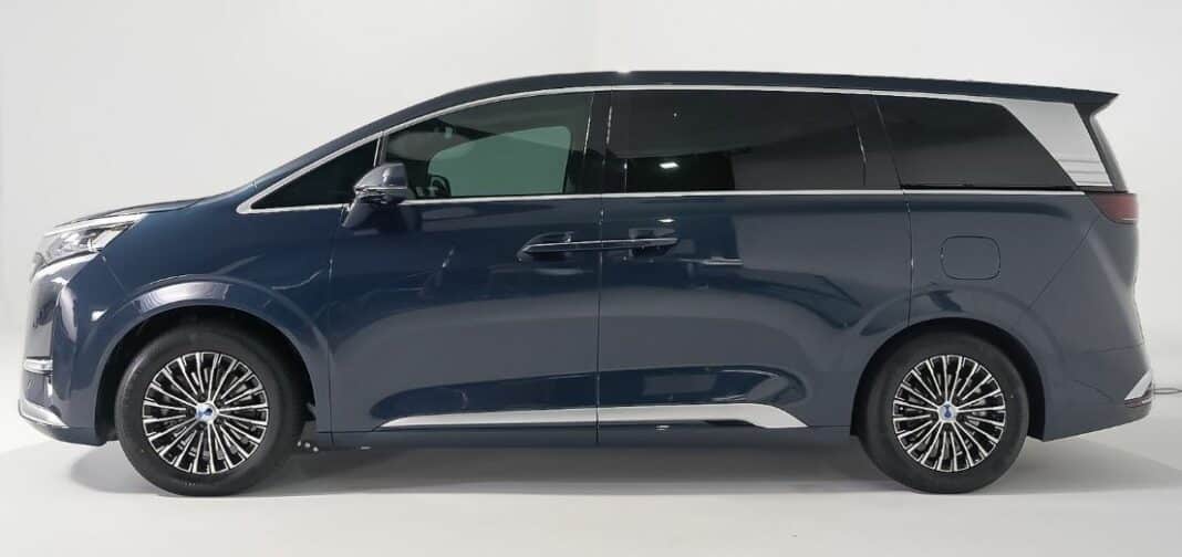 BYD's Denza D9 To Officially Launch Later This Month In China