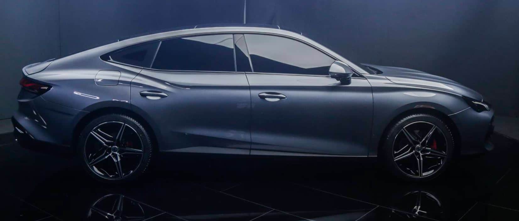 MG7 Sedan Officially Unveiled In China