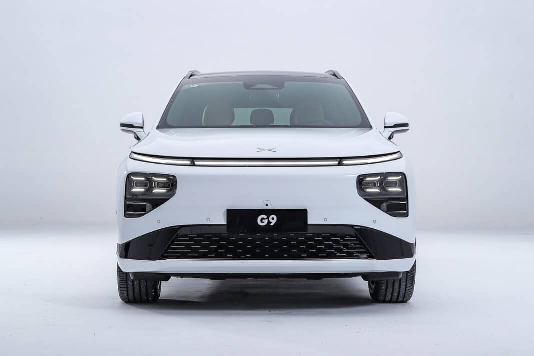 Xpeng G9 - First Look & Review of The Massive Chinese SUV